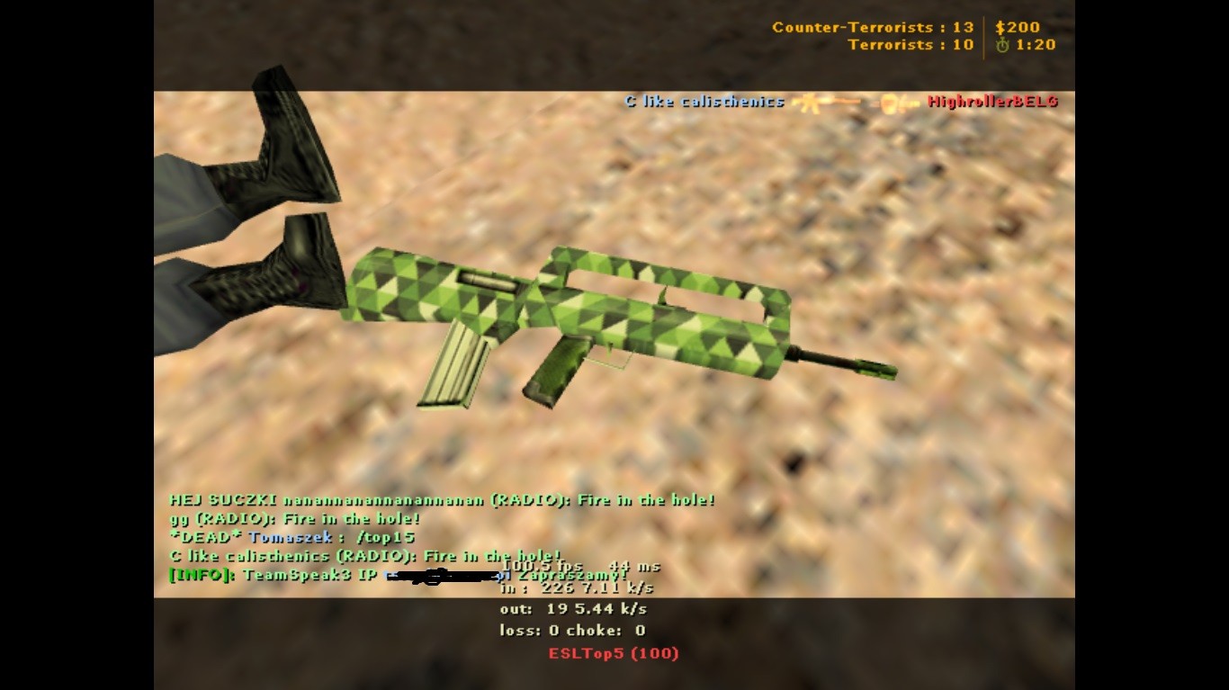 Green Triangle Famas [Counter-Strike 1.6] [Mods]