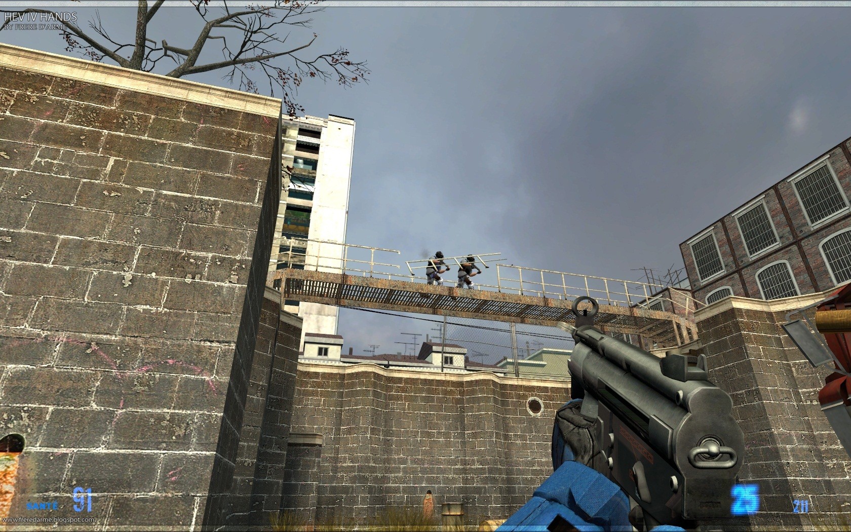 Hev IV Hands Mod for Half-Life 2 | HL2 Mods