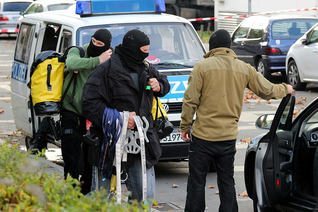 Urban Polizei (SEK) Mod for Counter-Strike: Source | CS:S Mods