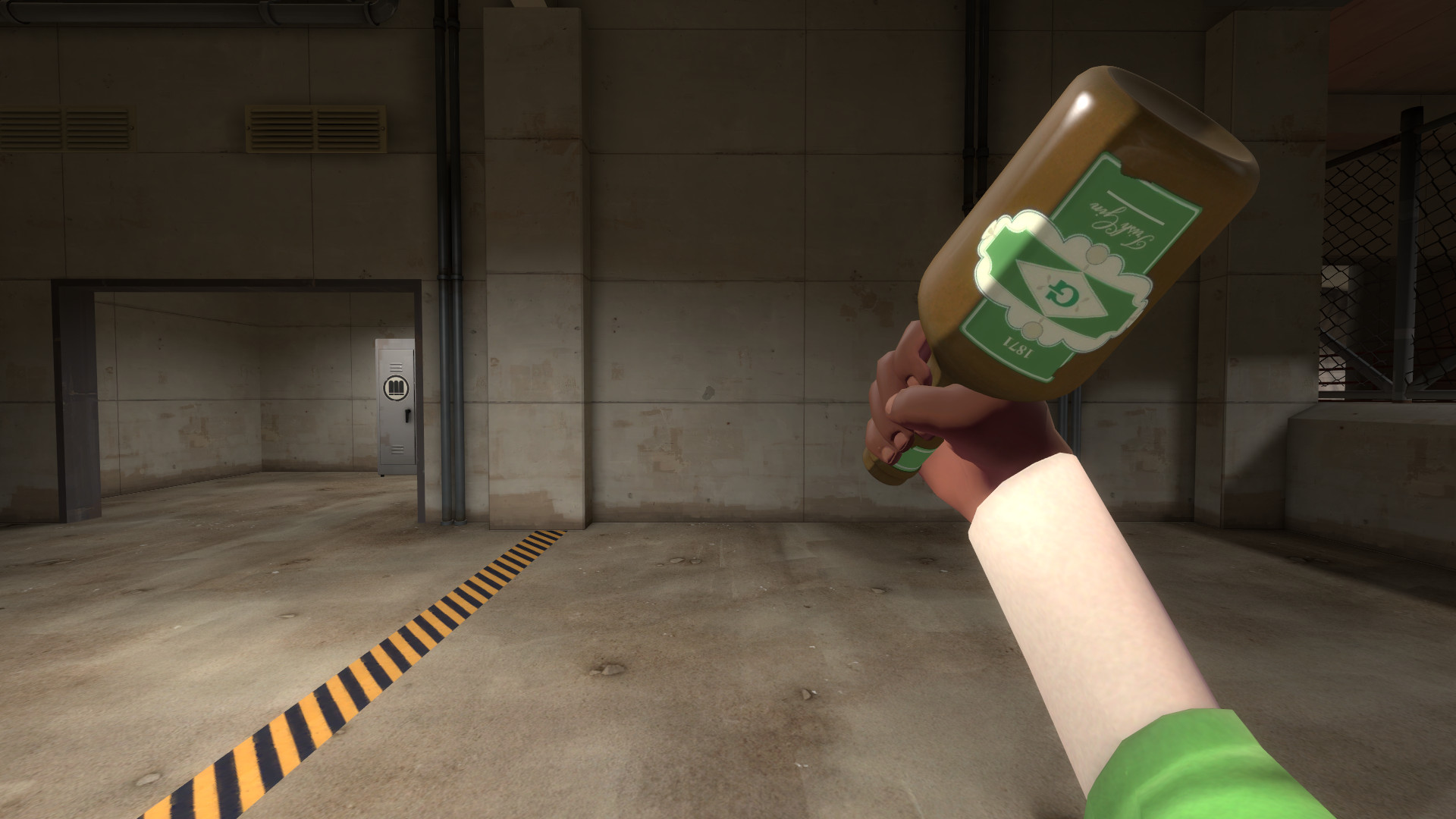 Team-Coloured Bottles Mod for Team Fortress 2 Classified | TF2Classic Mods