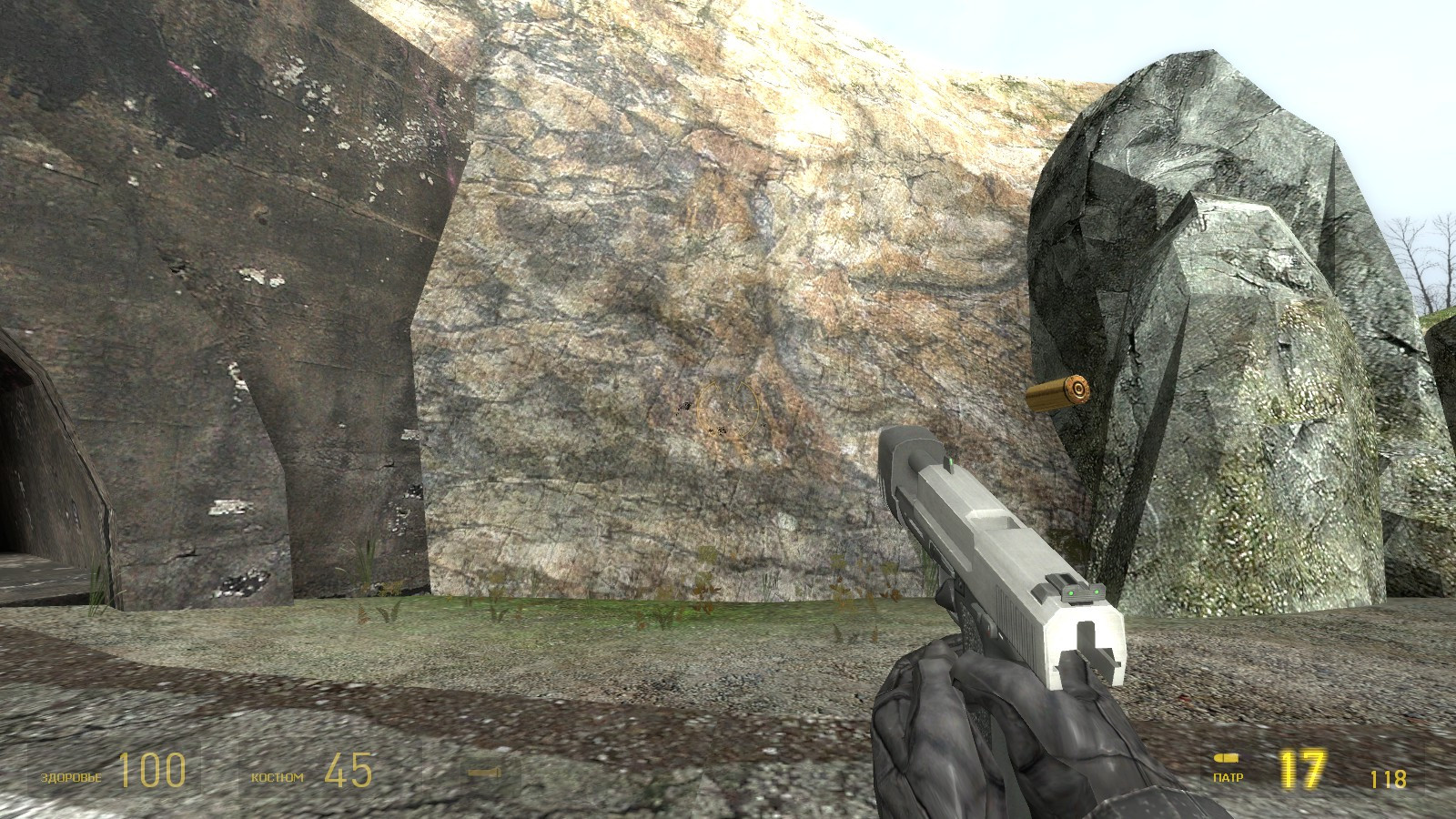 Two-handed Pistol Mod for Half-Life 2 | HL2 Mods