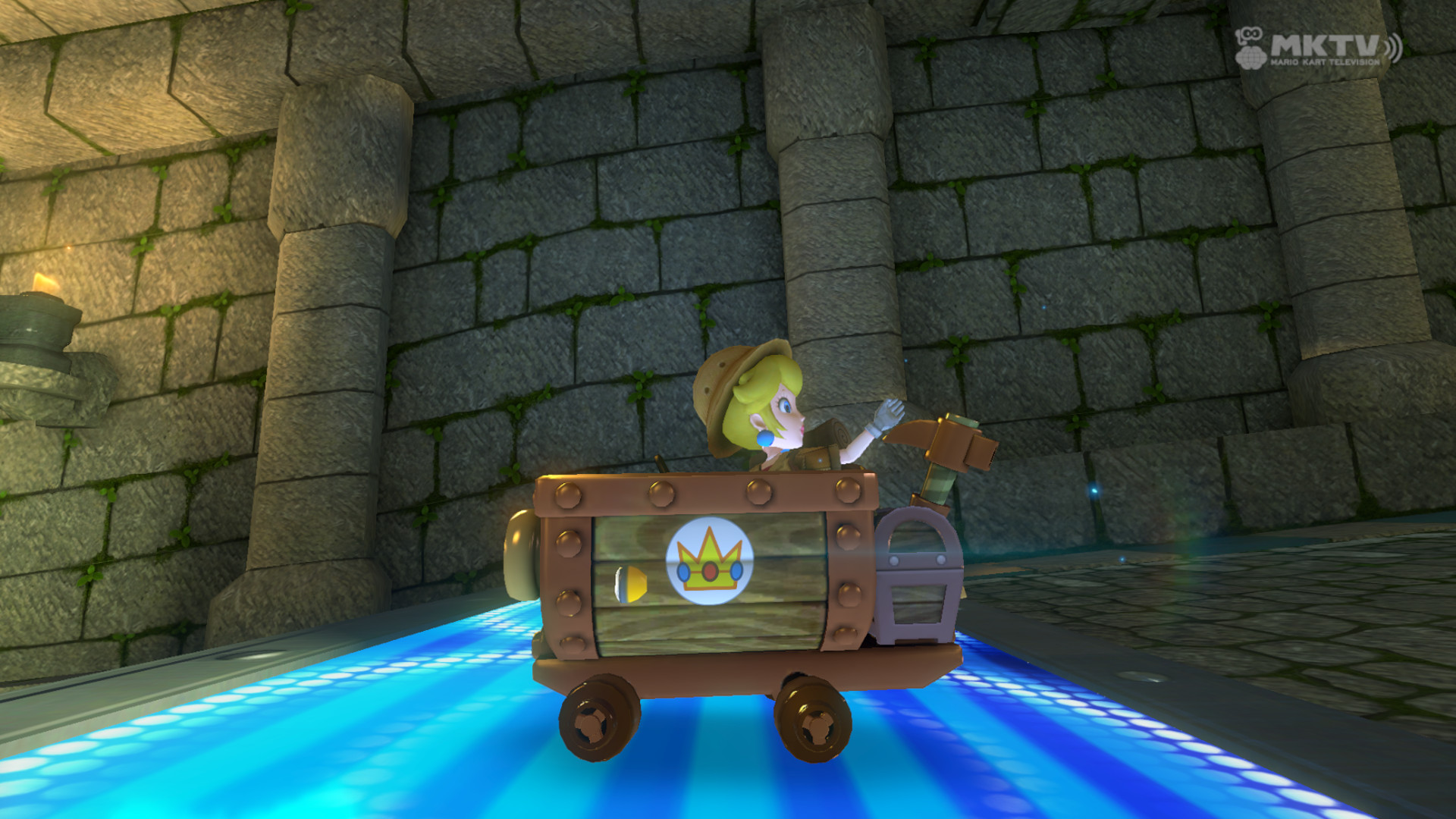 Peach Explorer from MKT Mod for Mario Kart 8 | MK8 Mods