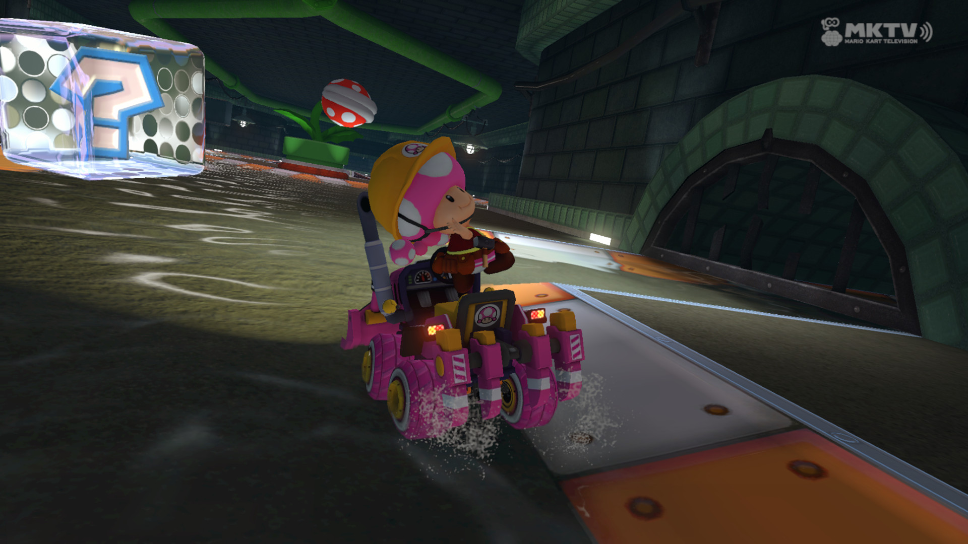 Builder Toadette from MKT Mod for Mario Kart 8 | MK8 Mods
