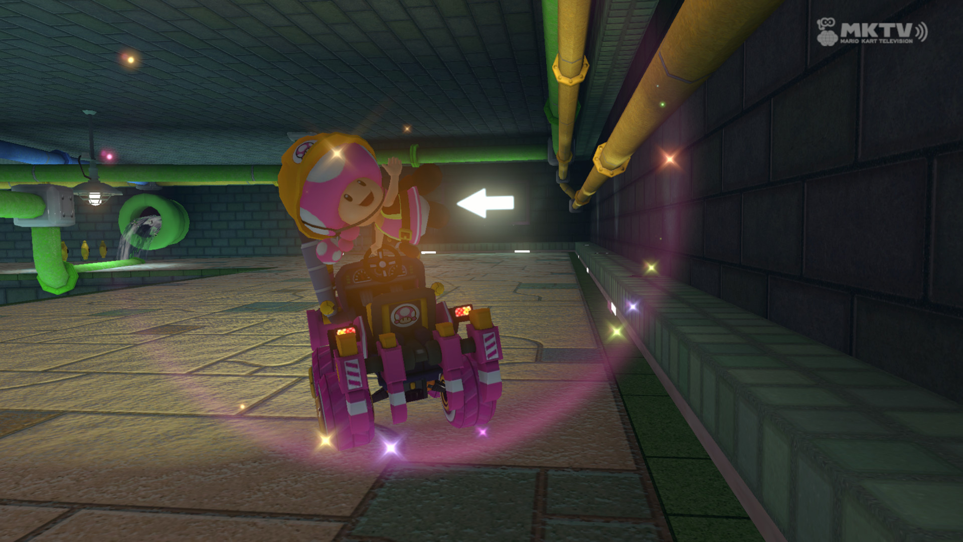 Builder Toadette from MKT Mod for Mario Kart 8 | MK8 Mods
