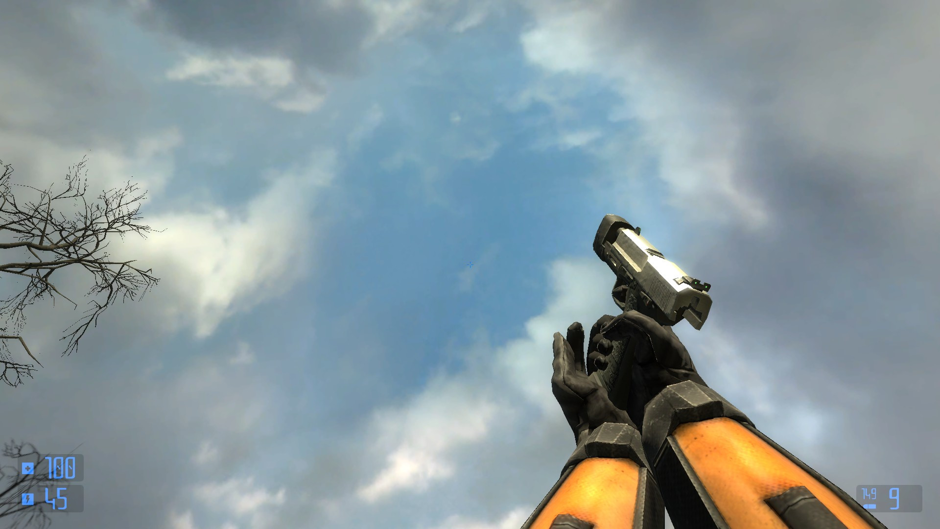 Reloading a gun with SMOD redux sound [Half-Life 2] [Mods]