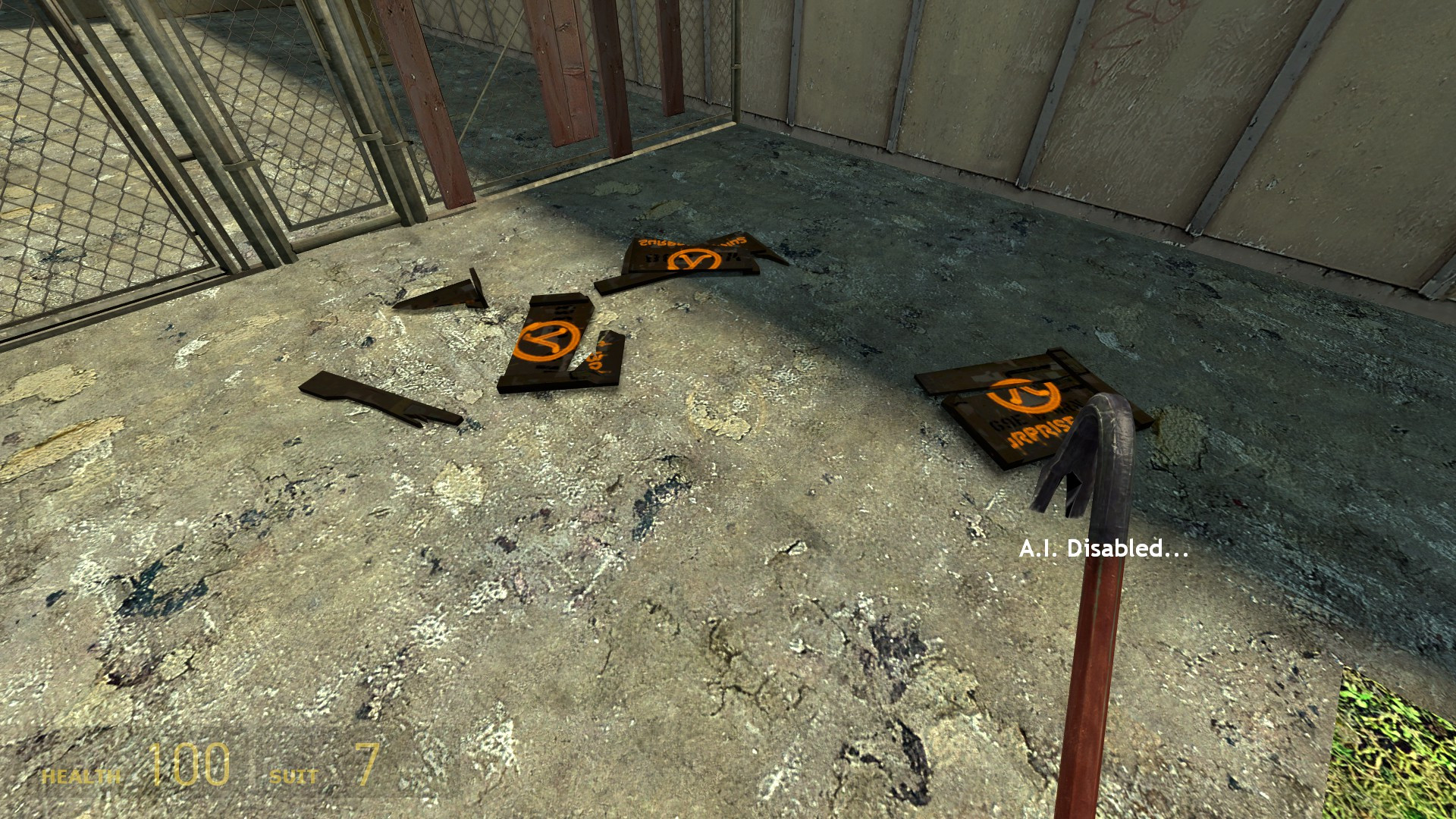 Half-Life 2 Survivor - Surprise Box as Supply crat [Half-Life 2] [Mods]