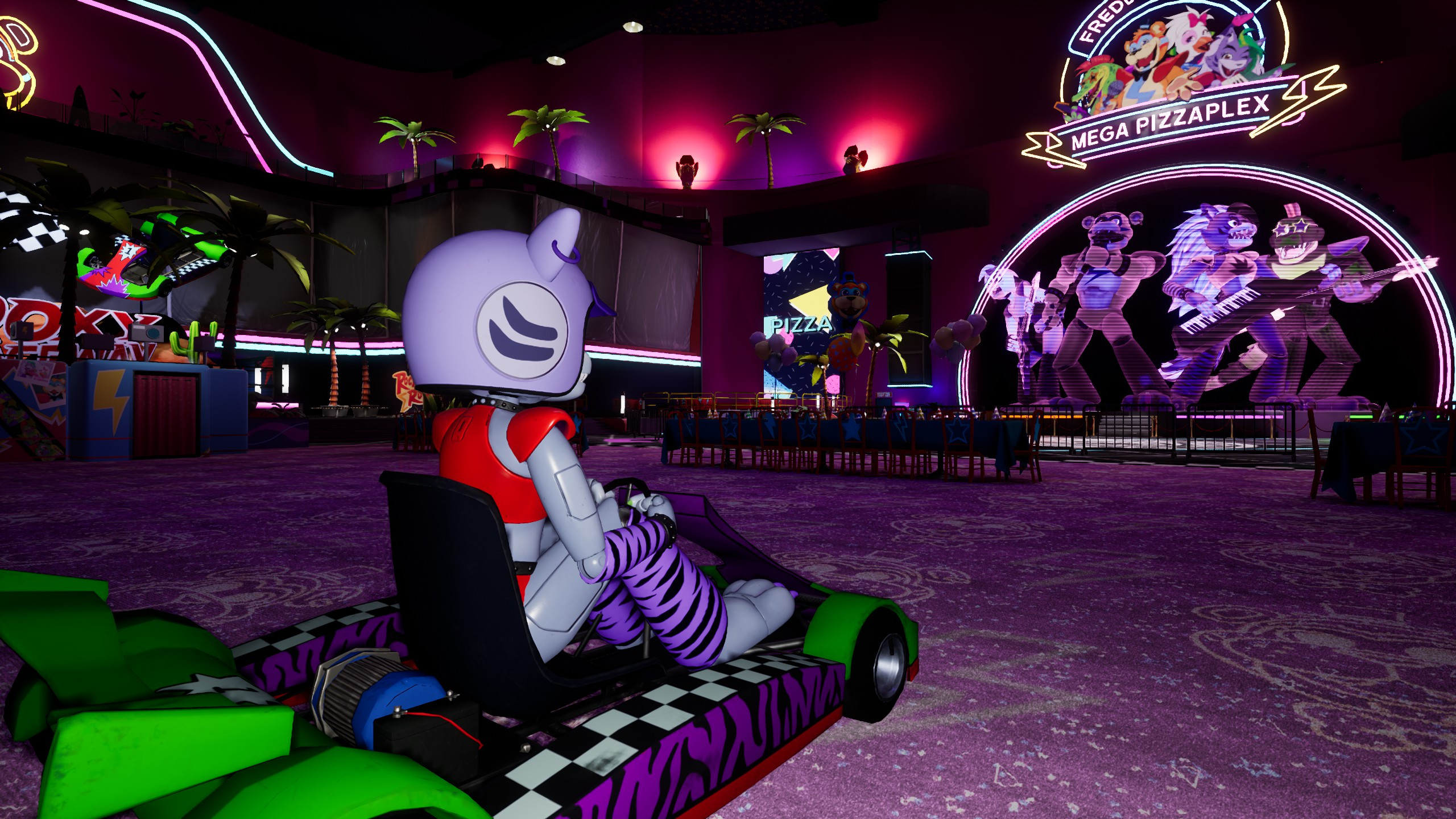 Roxy with a helmet (RUIN)(and a racekart) (real) Mod for Five Nights at ...