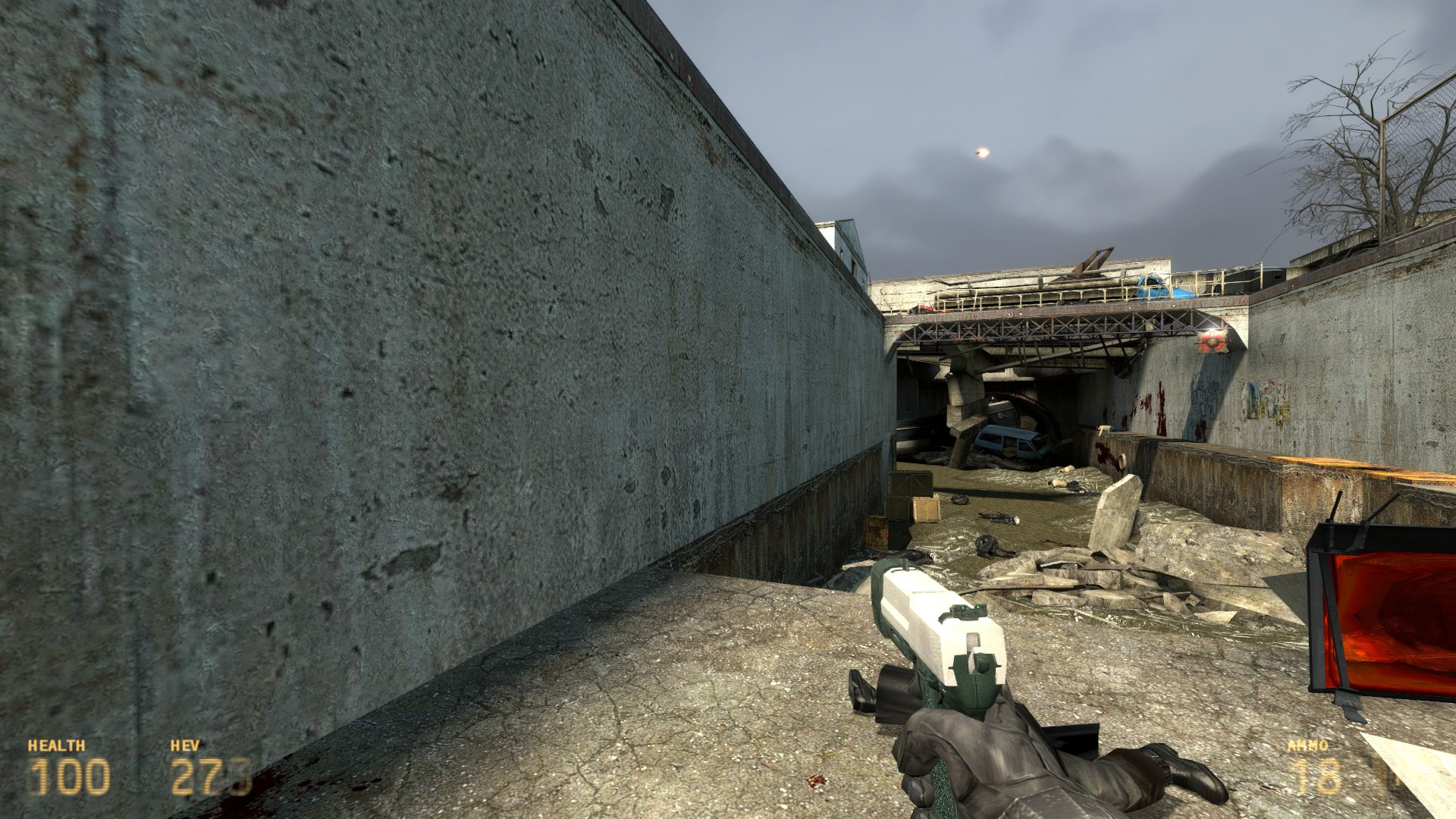Hi-Res BETA pistol with fixed UVs Mod for Half-Life 2 | HL2 Mods