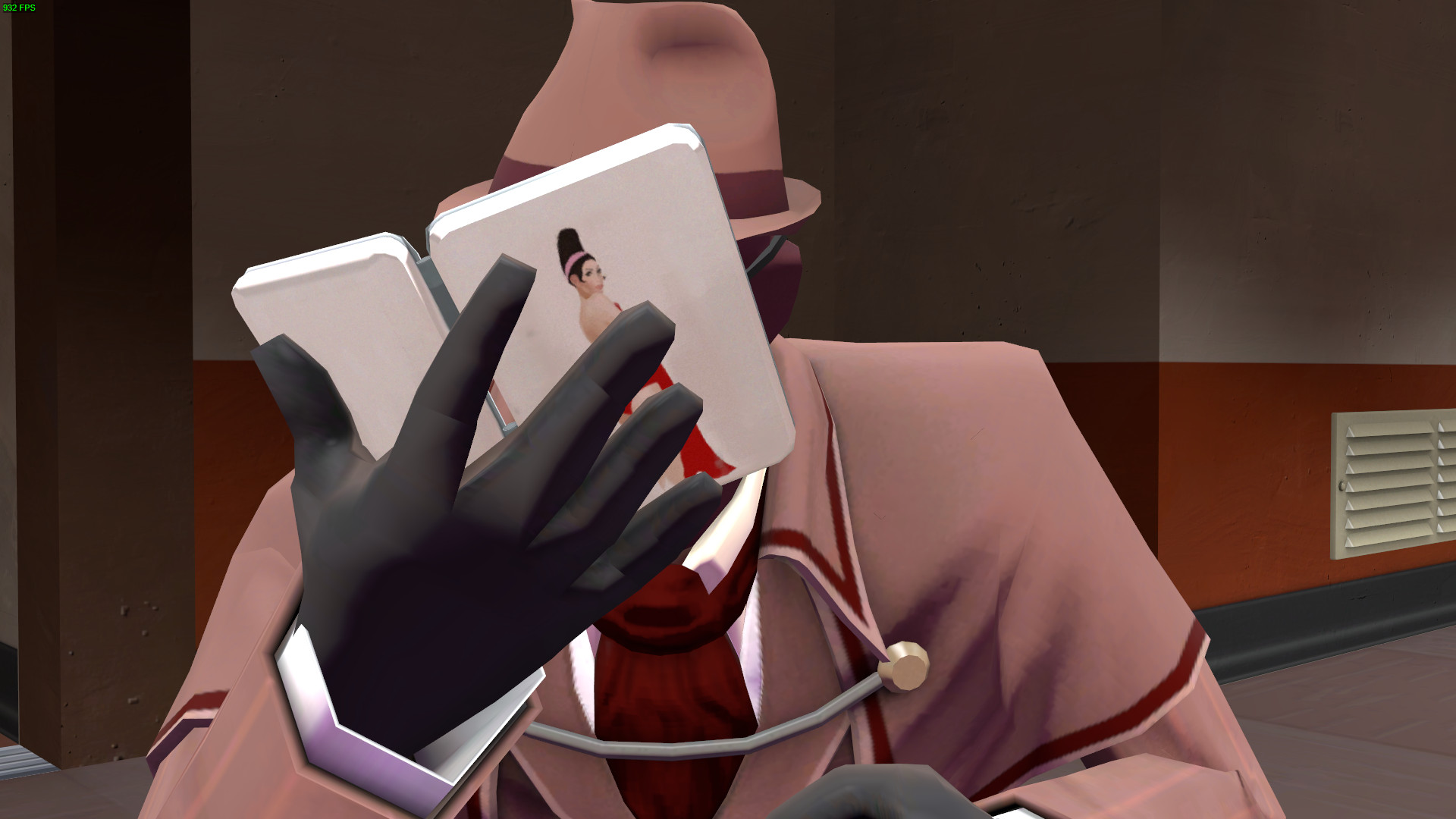 Inconspicuous Cigarette Case Mod for Team Fortress 2 | TF2 Mods