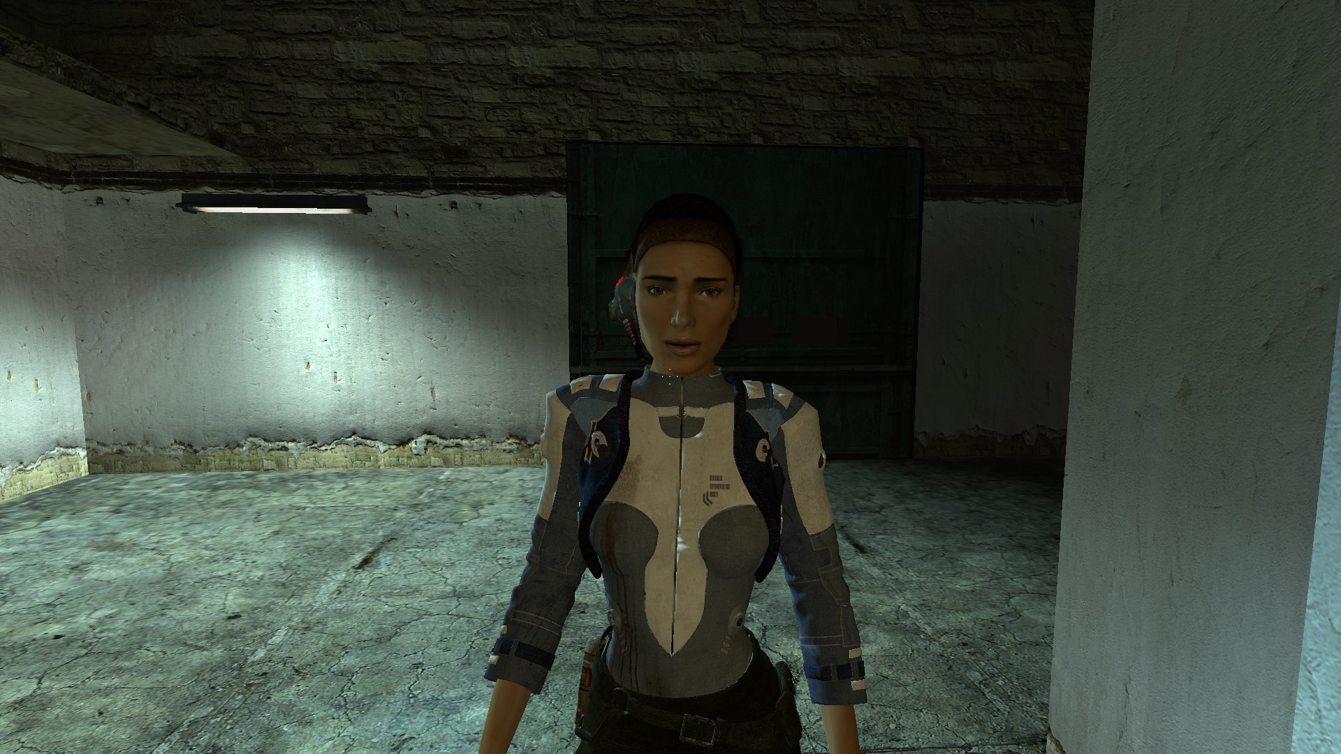 Alyx Future Suit + Gun Mod for Half-Life 2 | HL2 Mods