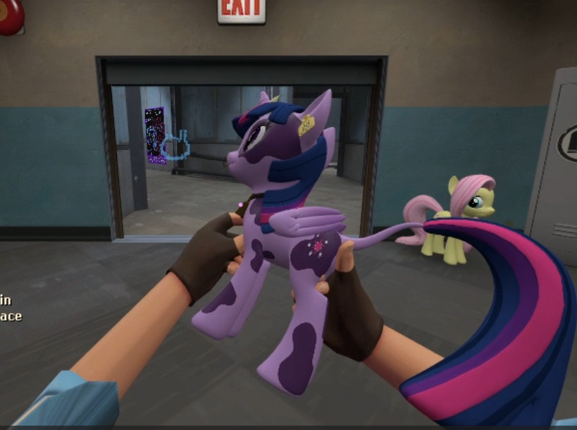 Twilight Sparkle (cow) SMG replacer Mod for Team Fortress 2 | TF2 Mods
