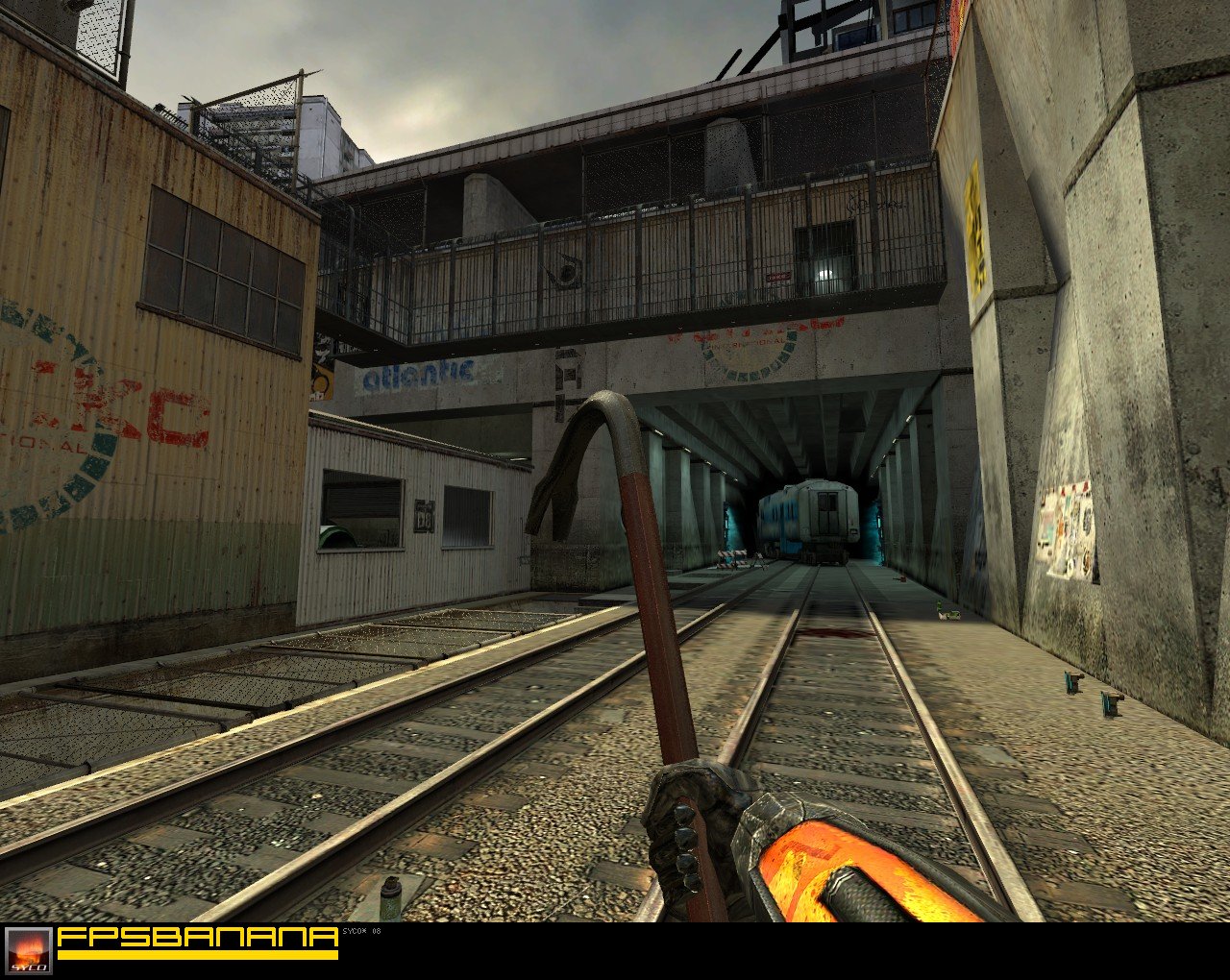 Bright Orange Glow Gloves [Half-Life 2] [Mods]