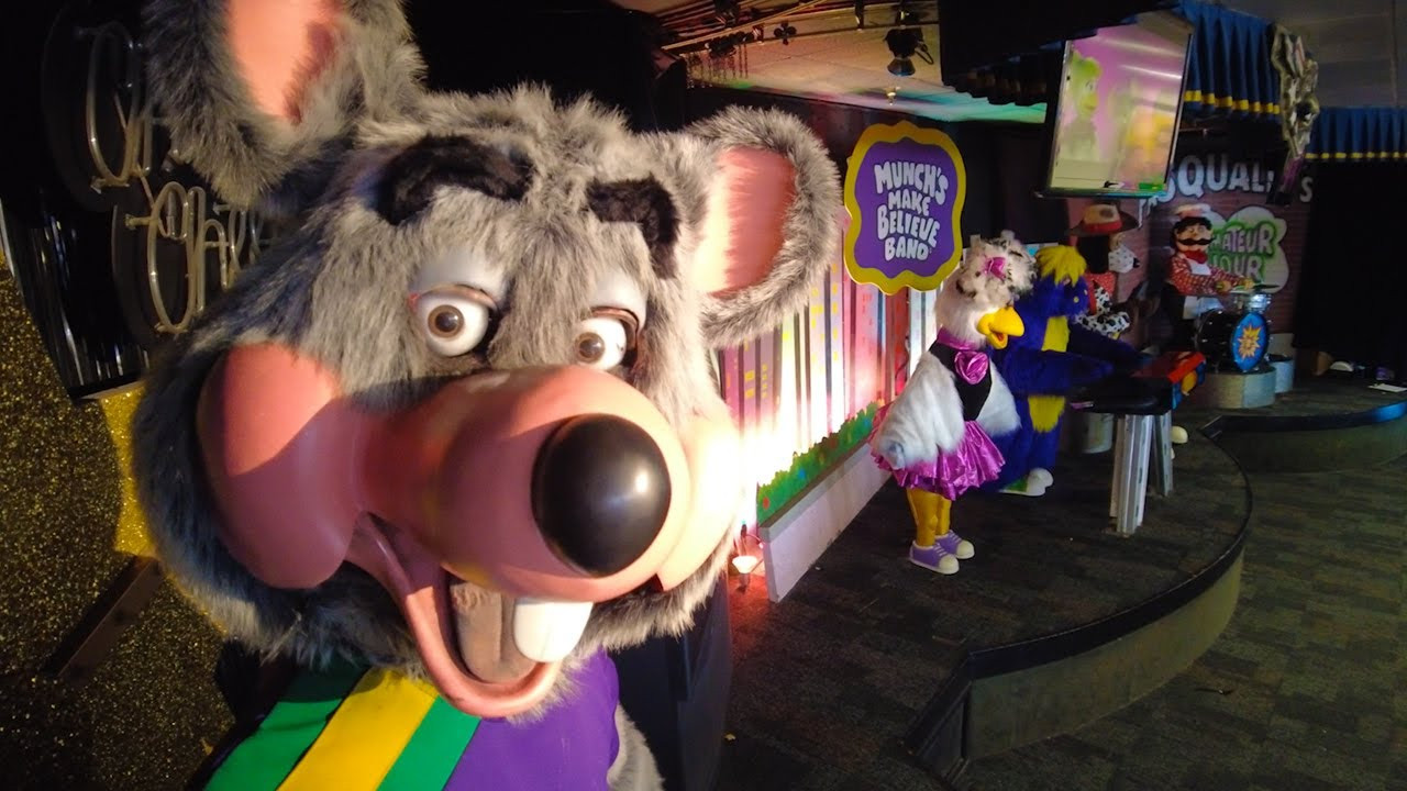 Avenger Chuck e cheese chromatic Modding Tool for Friday Night Funkin ...