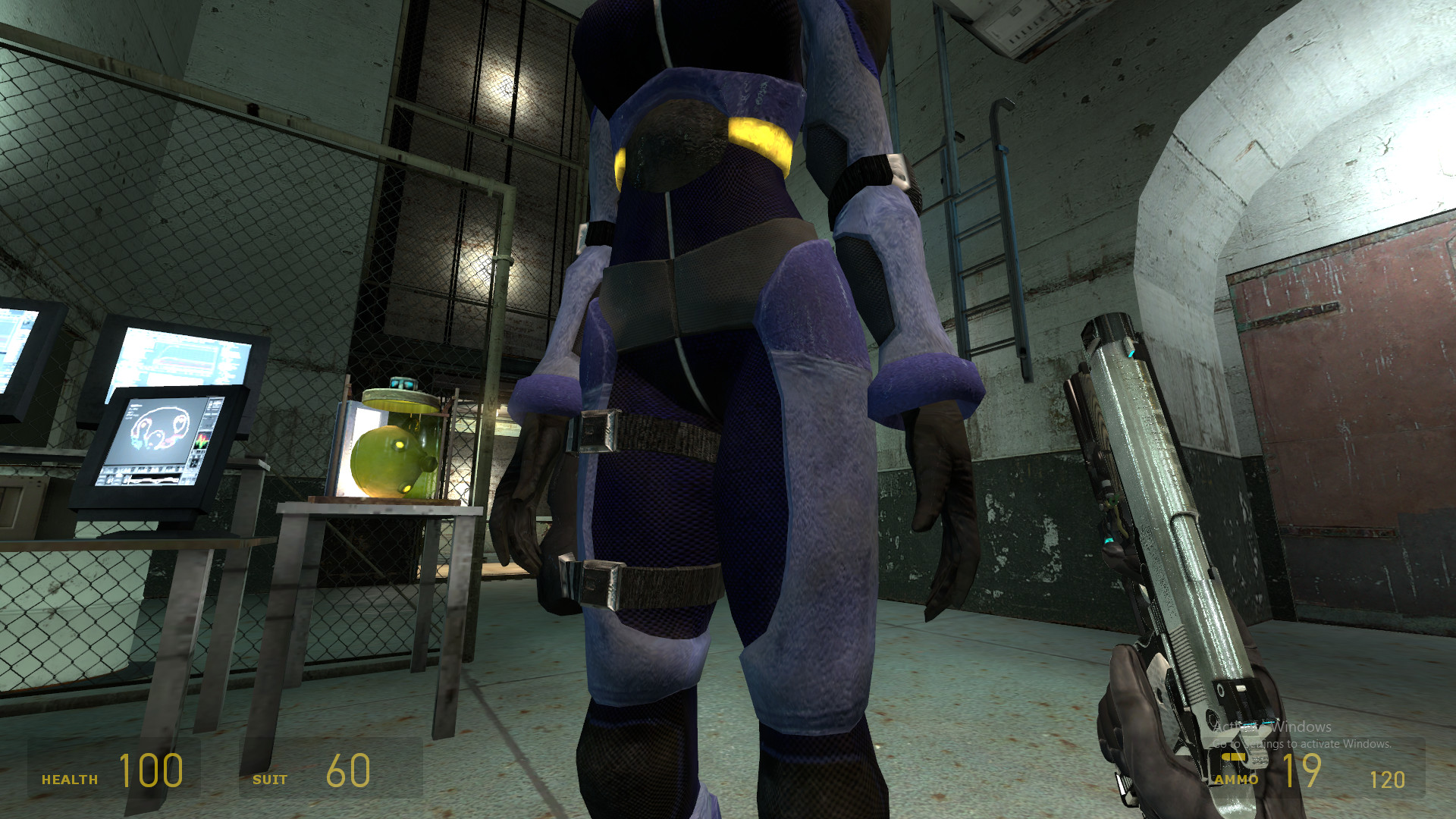 Half-Life 2 Survivor fem Sniper as Judith Mossman [Half-Life 2] [Works ...